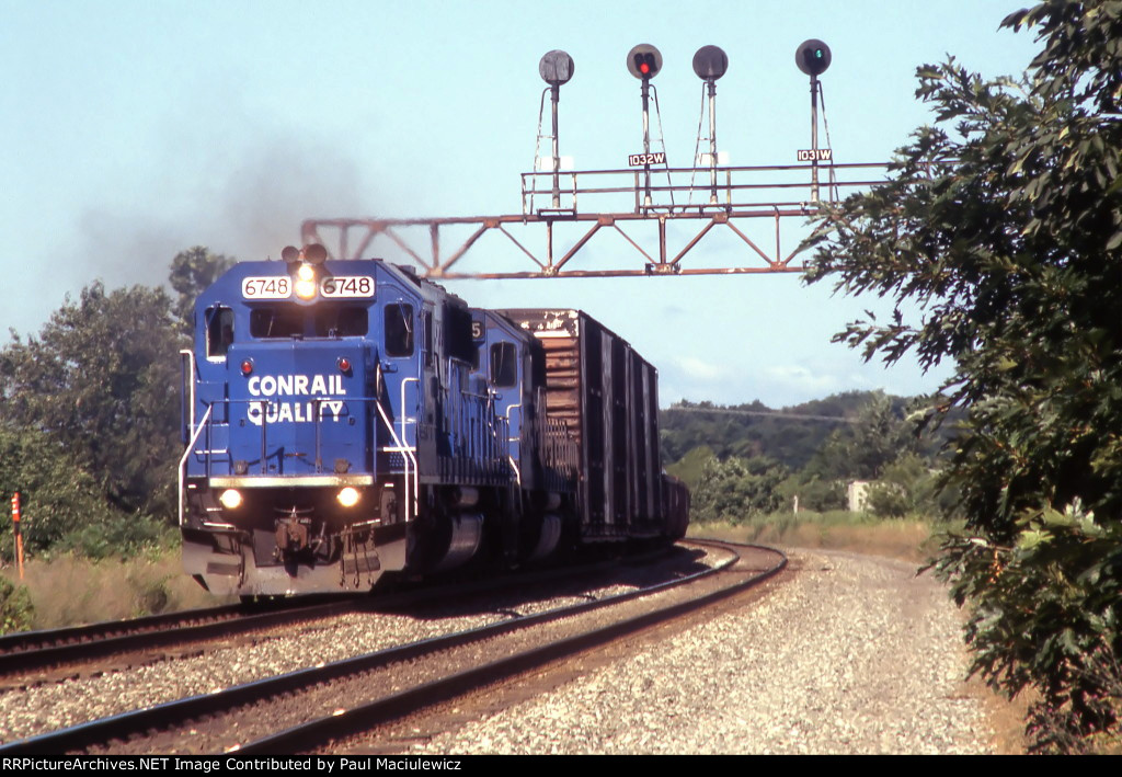 Conrail 6748